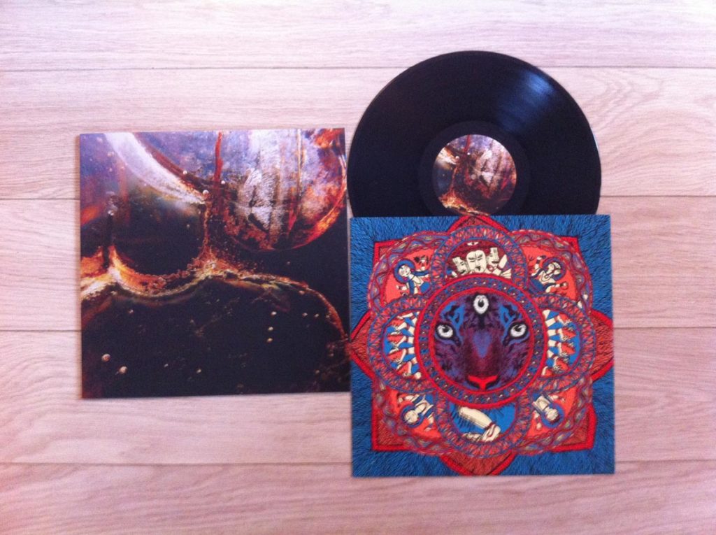 Discrepant | Cédric Stevens – Hanging In The Wires